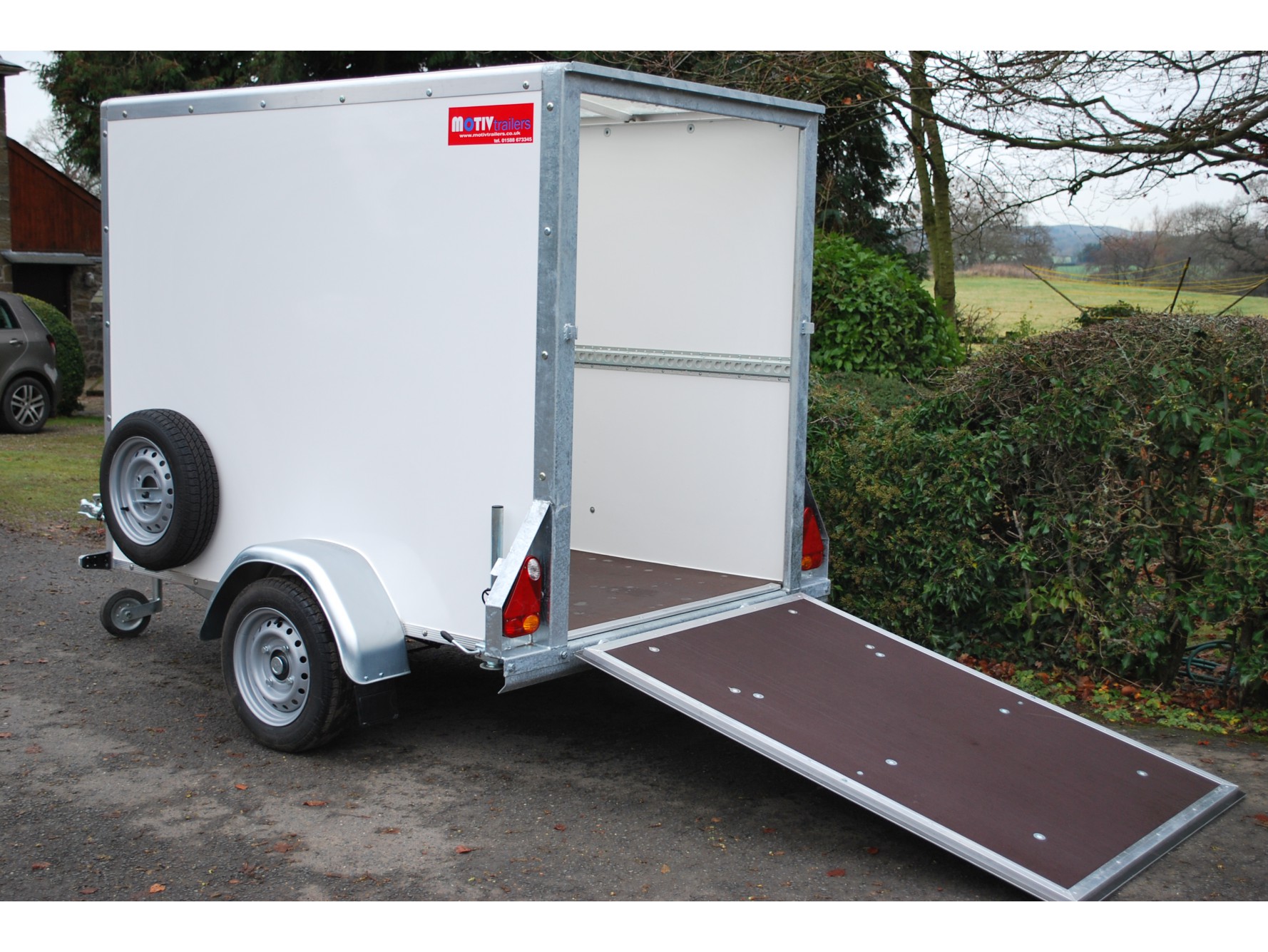 Motiv Trailers | Box Van Single Axle Lightweight Trailer