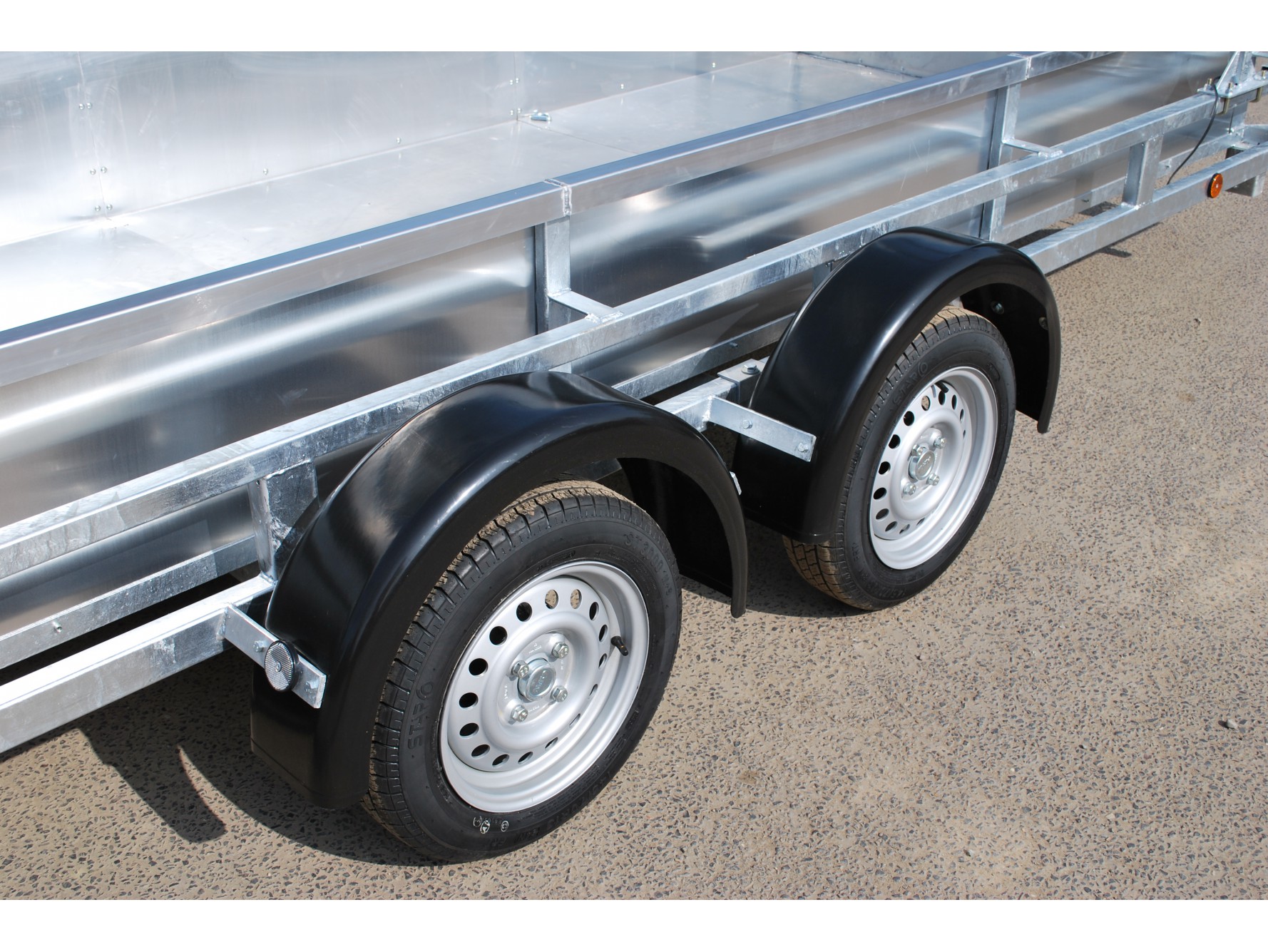 Motiv Trailers | TC 1200 ET 2x9 Rowing Boat Trailer Regatta Club
