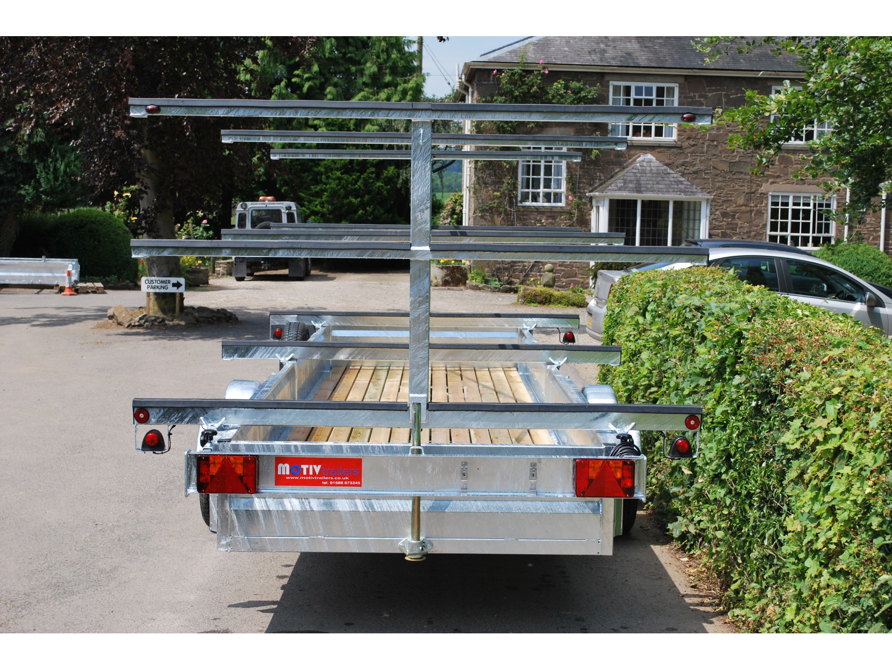 Motiv Trailers | TC 2000 3x12 Centre Post Rowing Boat Trailer