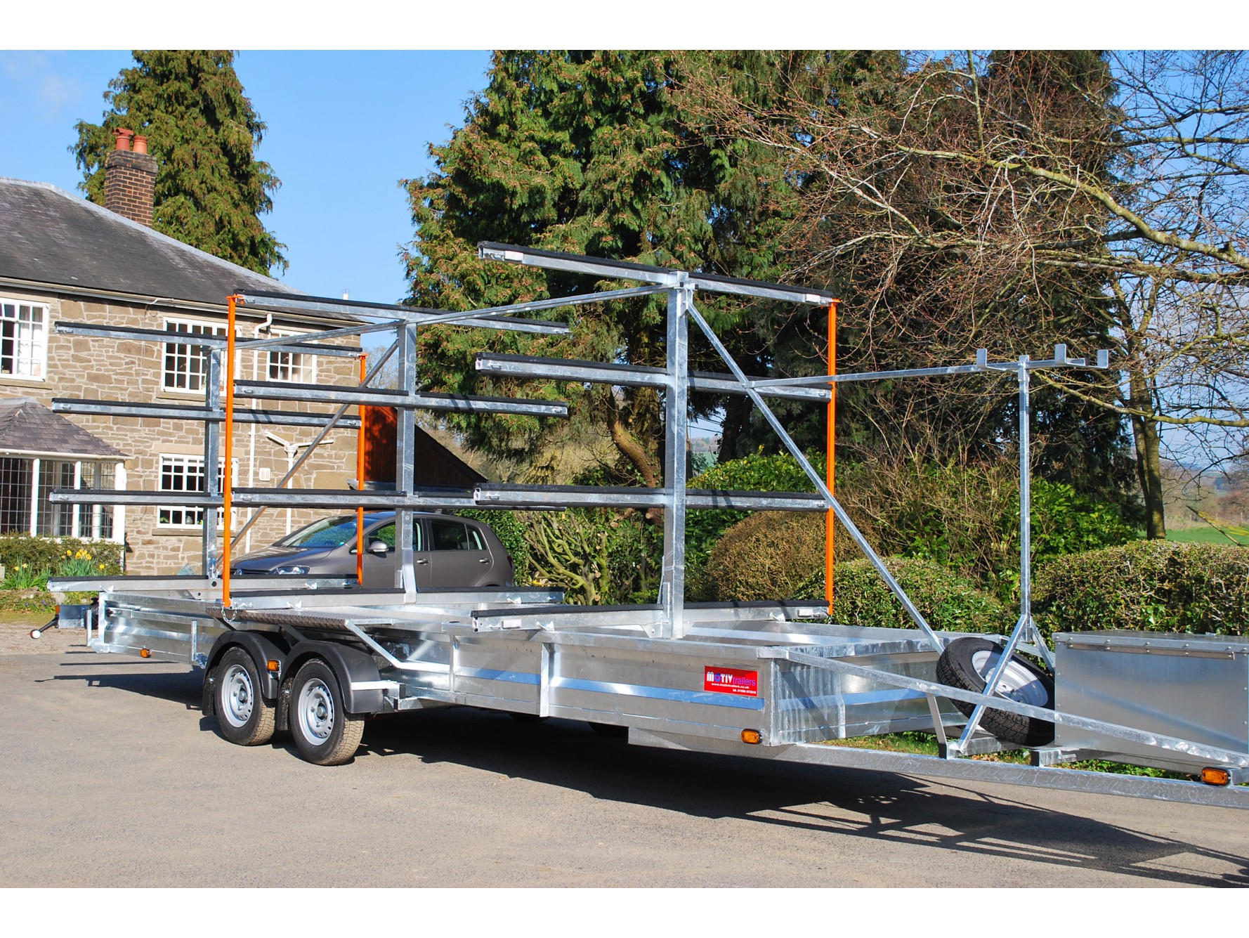 Motiv Trailers | TC 2000 3x16 Centre Post Rowing Trailer