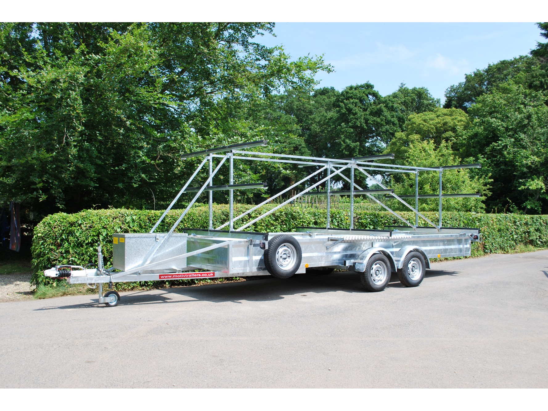 Motiv Trailers | TC 2000 HDG 3x9 Rowing Boat Trailer